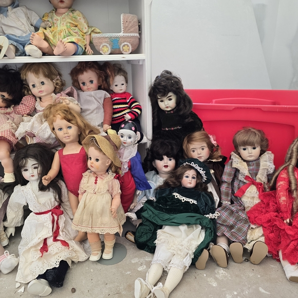 Toys | Vintage Doll Collection With Various Outfits | Poshmark